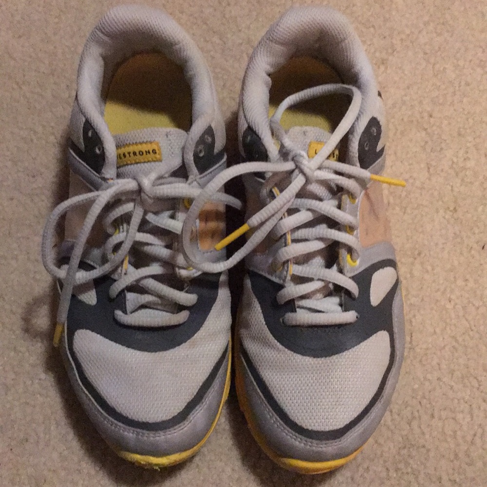 Nike Livestrong Sneakers - Gem